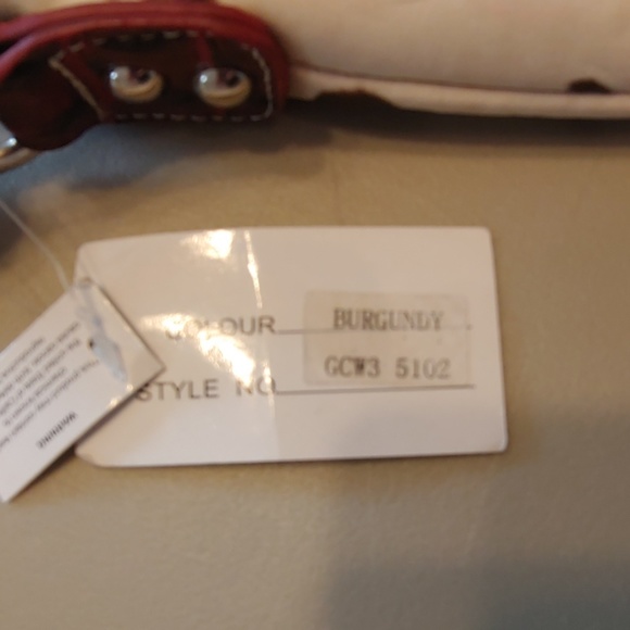 Fashionomics | Bags | Western Cow Print Concealed Guns Rhinestone Purse ...